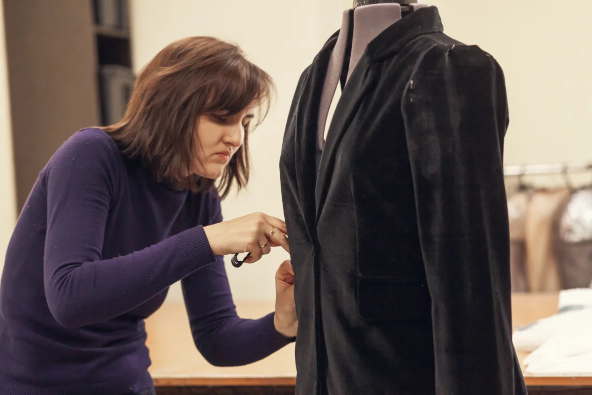 How to Sew a Tailored Blazer or Suit Jacket - Shannons Sew And Sew