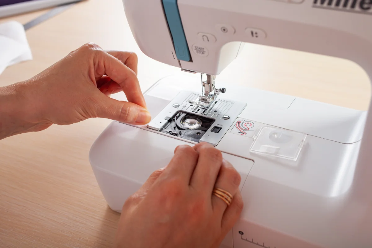 How to Wind and Insert a Bobbin Correctly - Shannons Sew And Sew