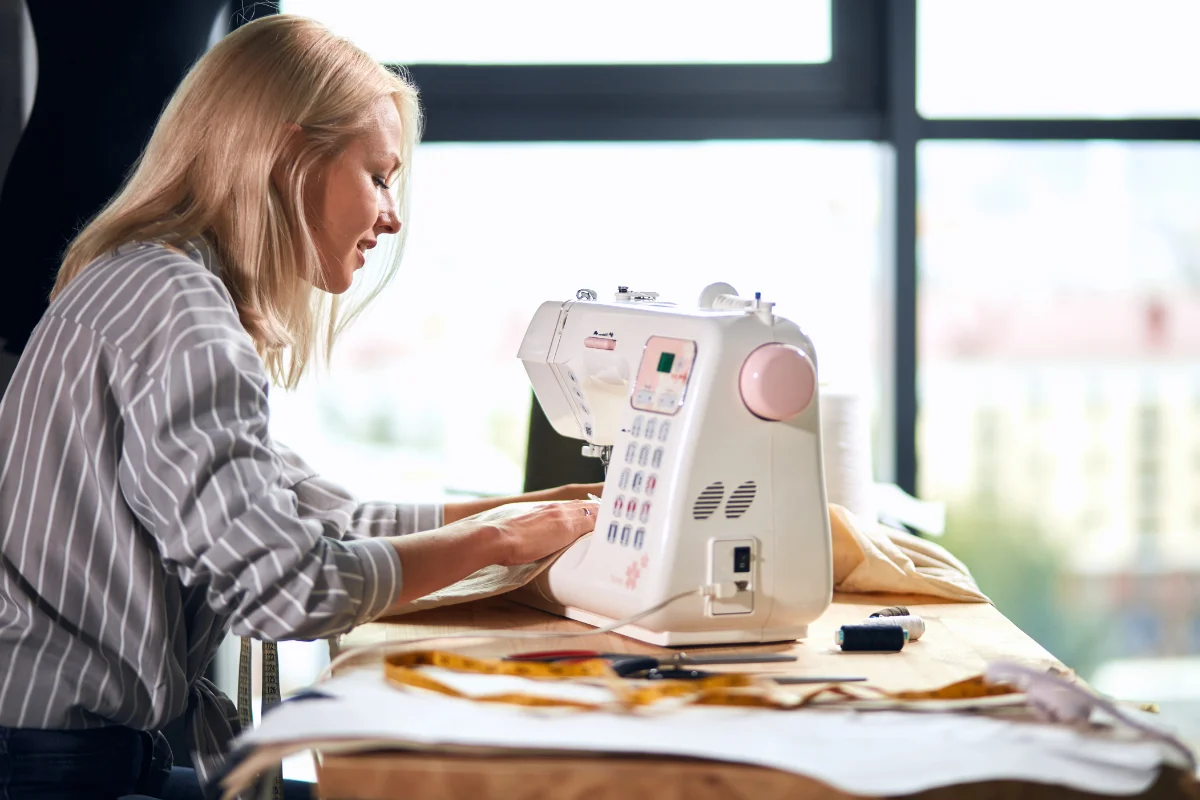 Sewing with Elastic: Tips and Techniques for Beginners - Shannons Sew ...