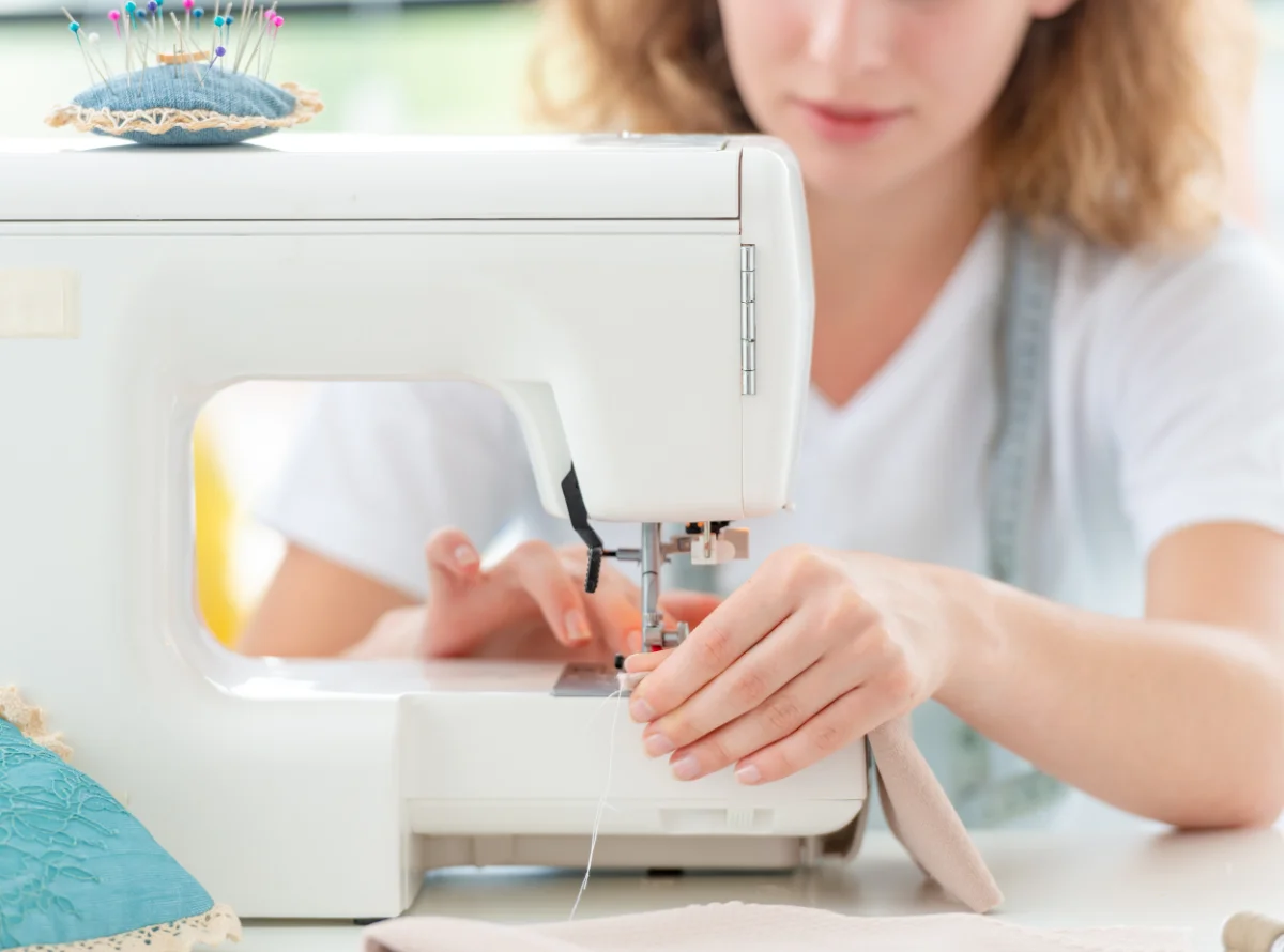 Sewing with Knits: Handling and Construction Tips - Shannons Sew And Sew