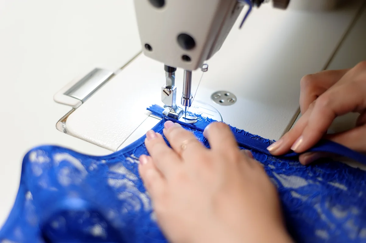 Sewing with Lace: Techniques for Clean and Elegant Finishes - Shannons ...